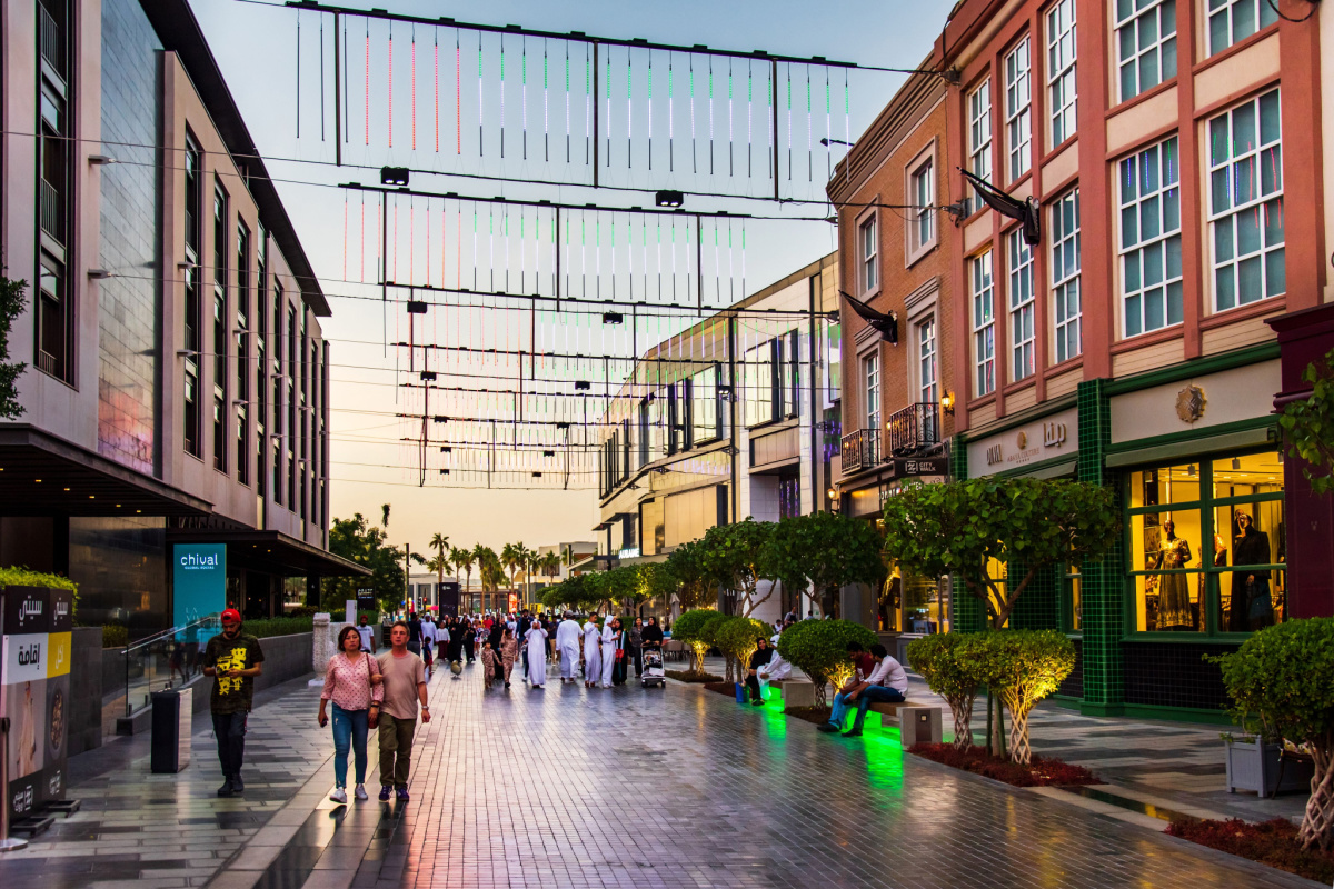 UAE retail economy shows strongest growth in decade - ME Retail News