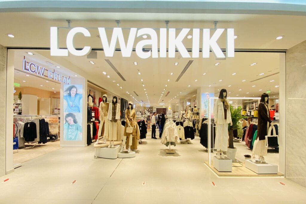 LC Waikiki opens its eighth store in Qatar in Doha City Centre - ME ...